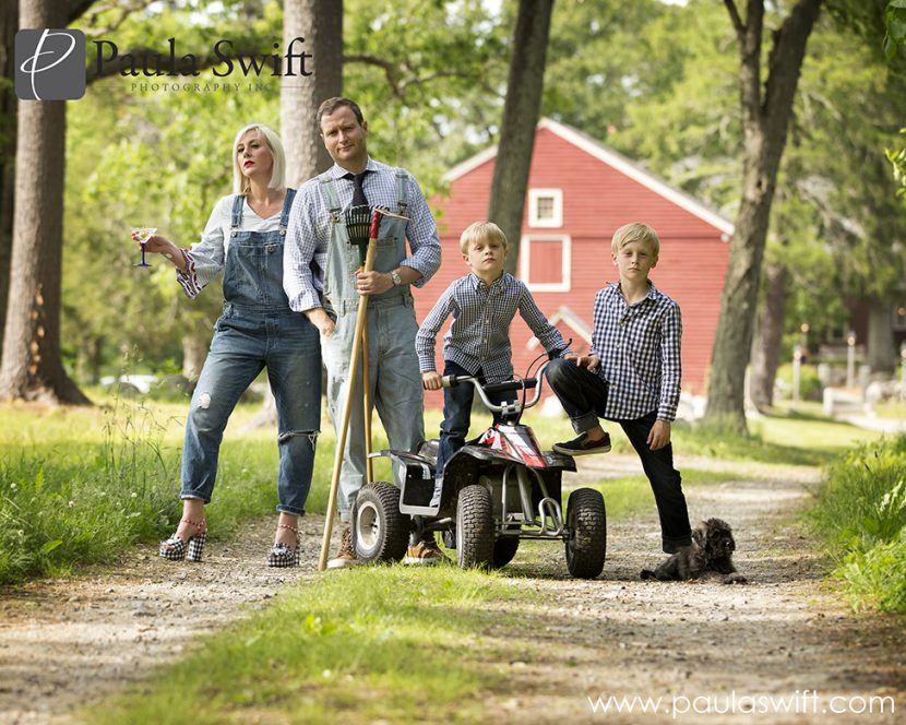 Family Portraits in a Fun Way | Sudbury Photographer