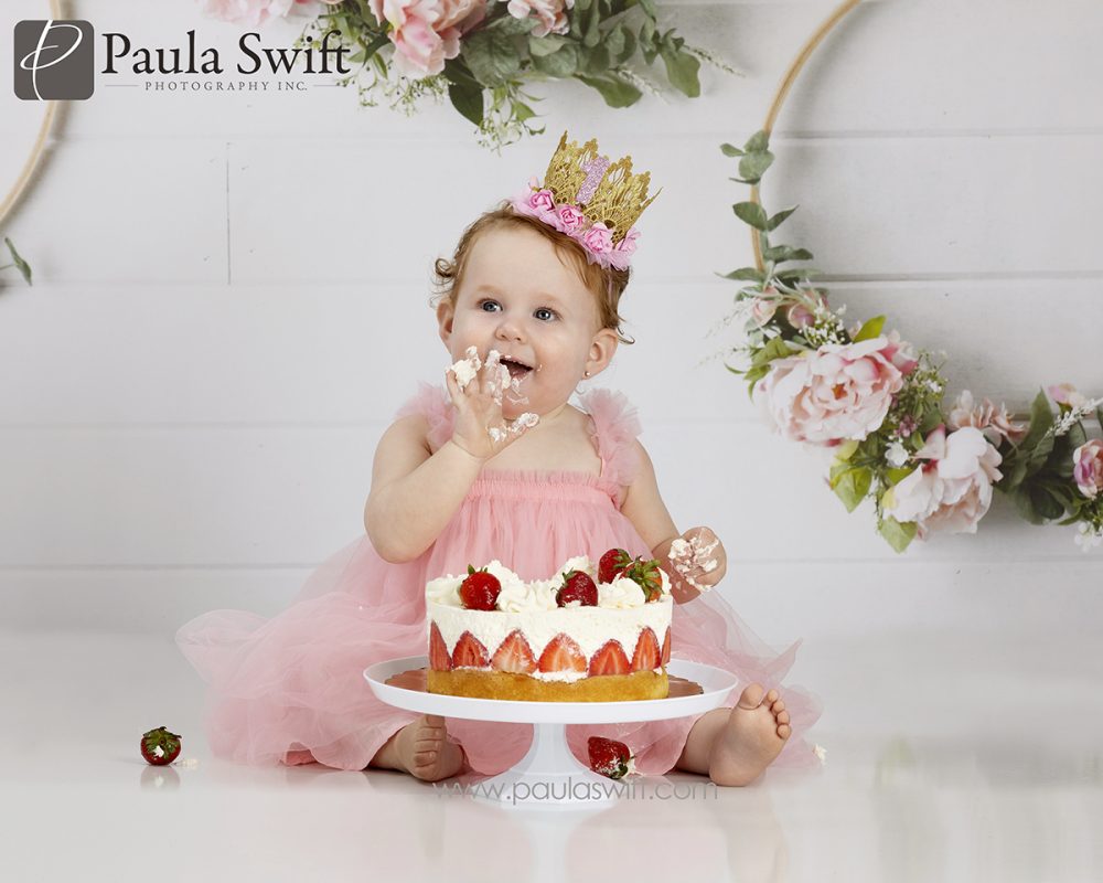 One Year Portraits Cake Smash – Framingham Photos